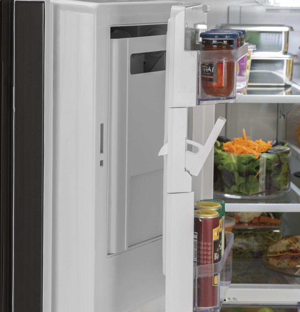 GENERAL ELECTRIC French Door Refrigerator with In-the-door ice maker ...