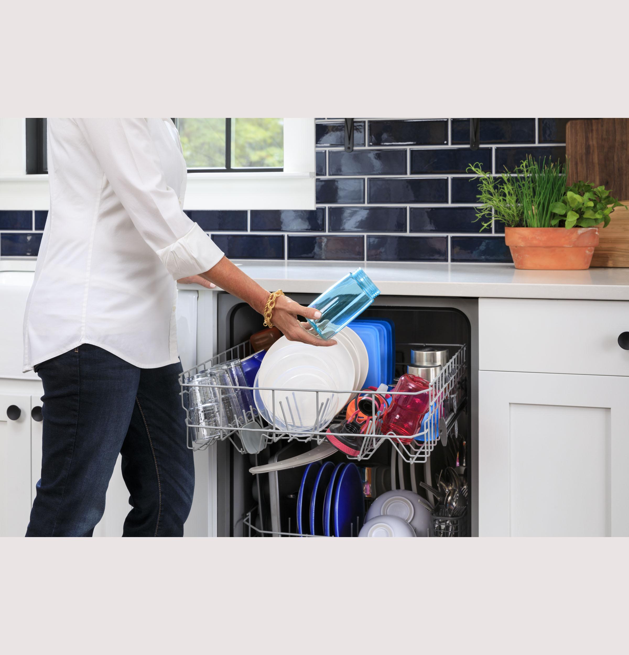 GENERAL ELECTRIC Built In Dishwasher with Steam sanitize wash ...